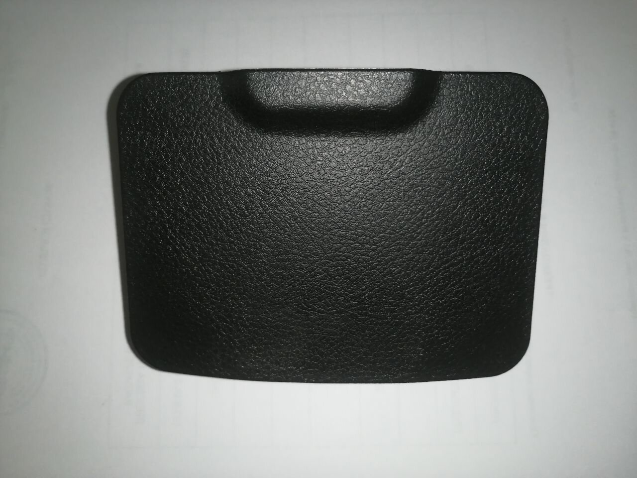 Пепельница задняя в консоль Geely Emgrand EC7 [1.8 16V 5MT седан] 1068002456