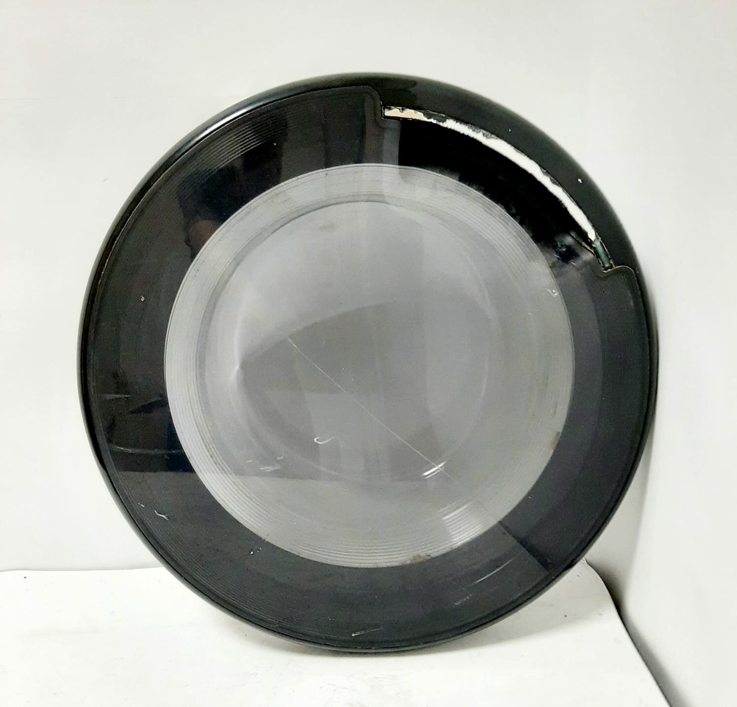 260 Люк в сборе для стиральной машины Whirlpool 482000003586 б/у