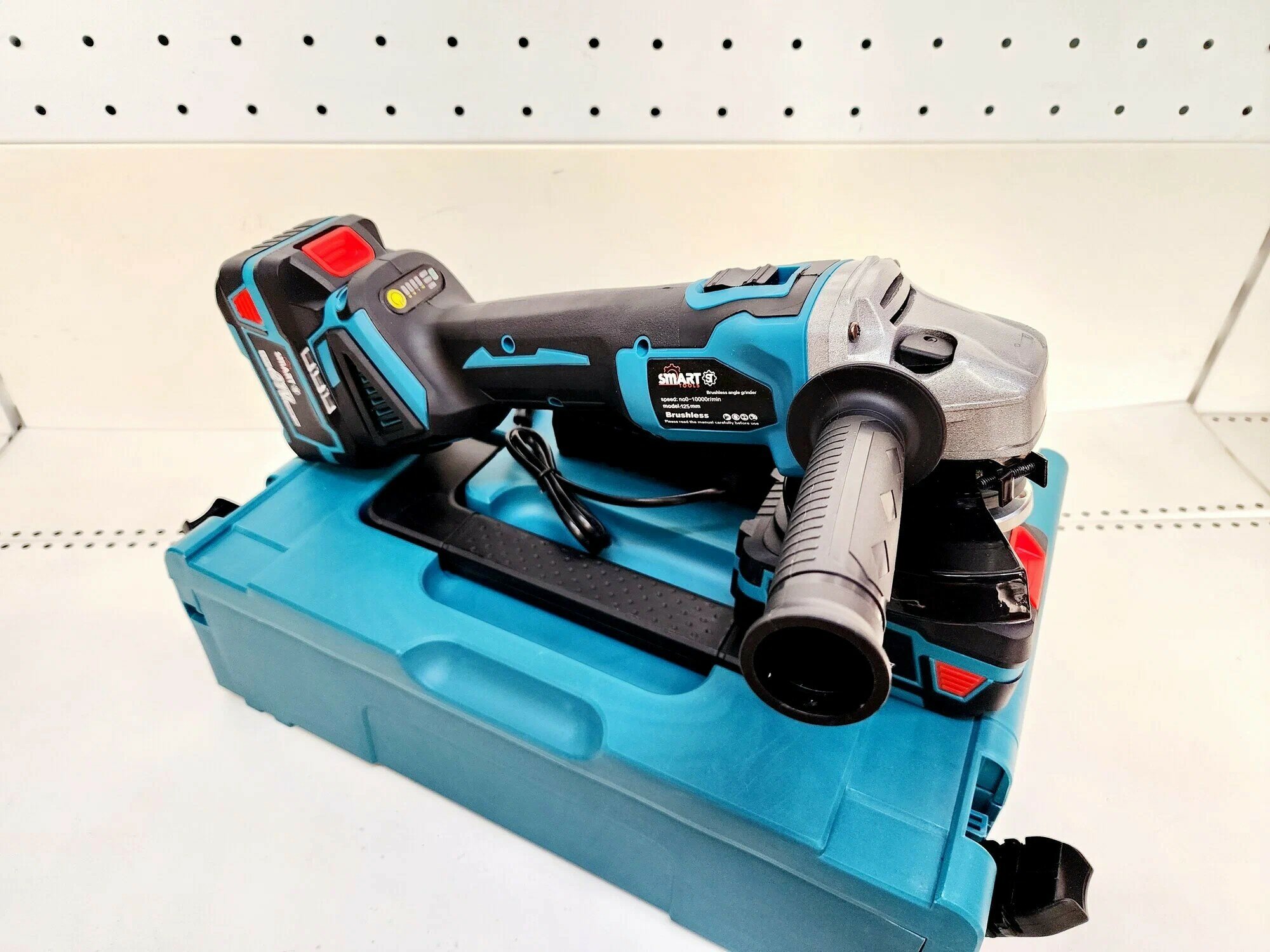 УШМ аккумуляторная бесщеточная Smart, 125мм, 21В, 4Ач, 2 акб