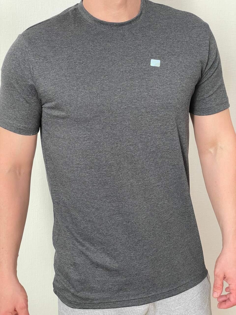 Футболка спортивная