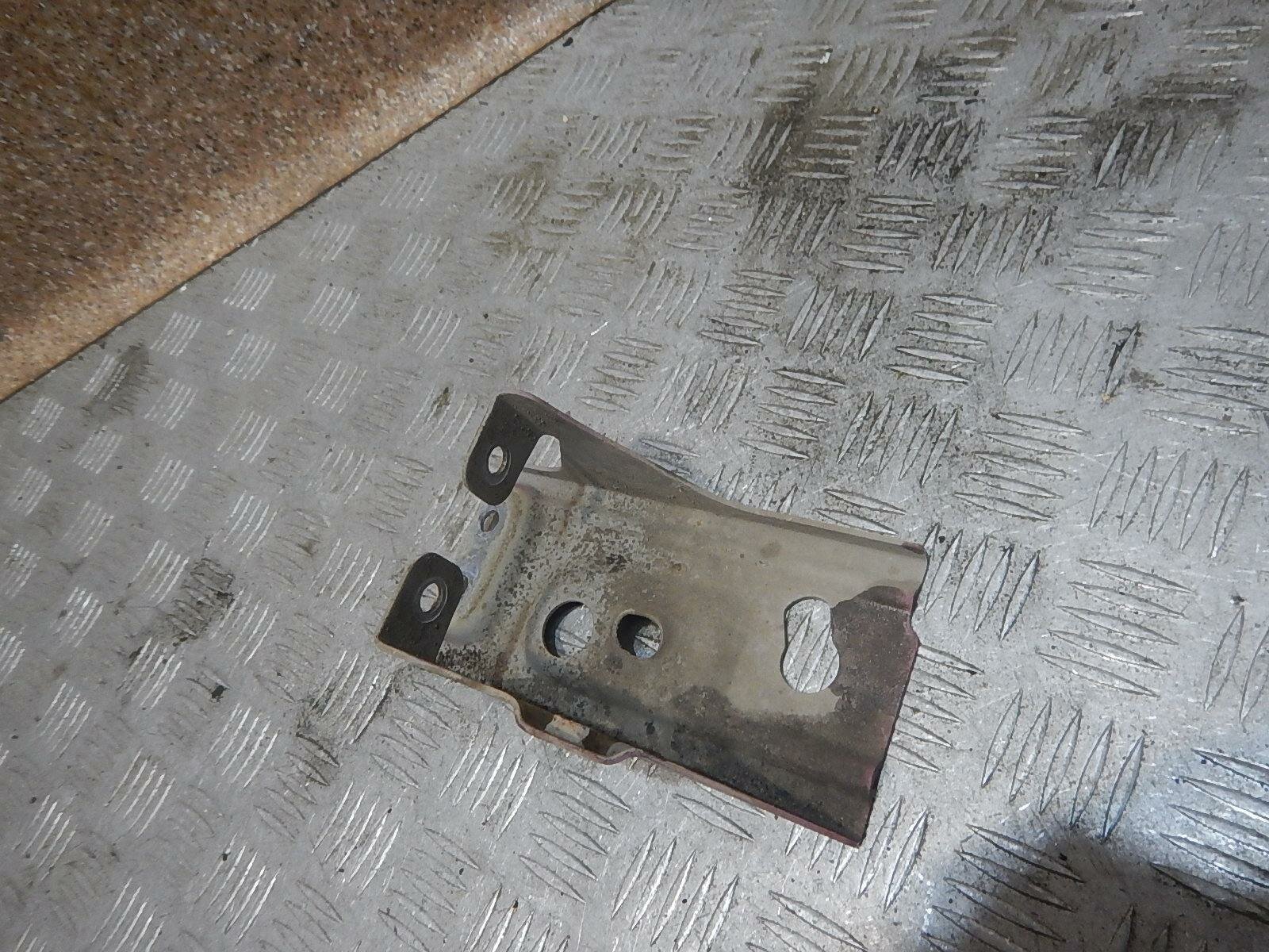 Б/У Крепление АКБ (корпус/подставка), Mitsubishi (Митсубиси)-LANCER 10 (CX, CY) (07-) MITSUBISHI LANCER 10 (CX,CY) (07-) ...