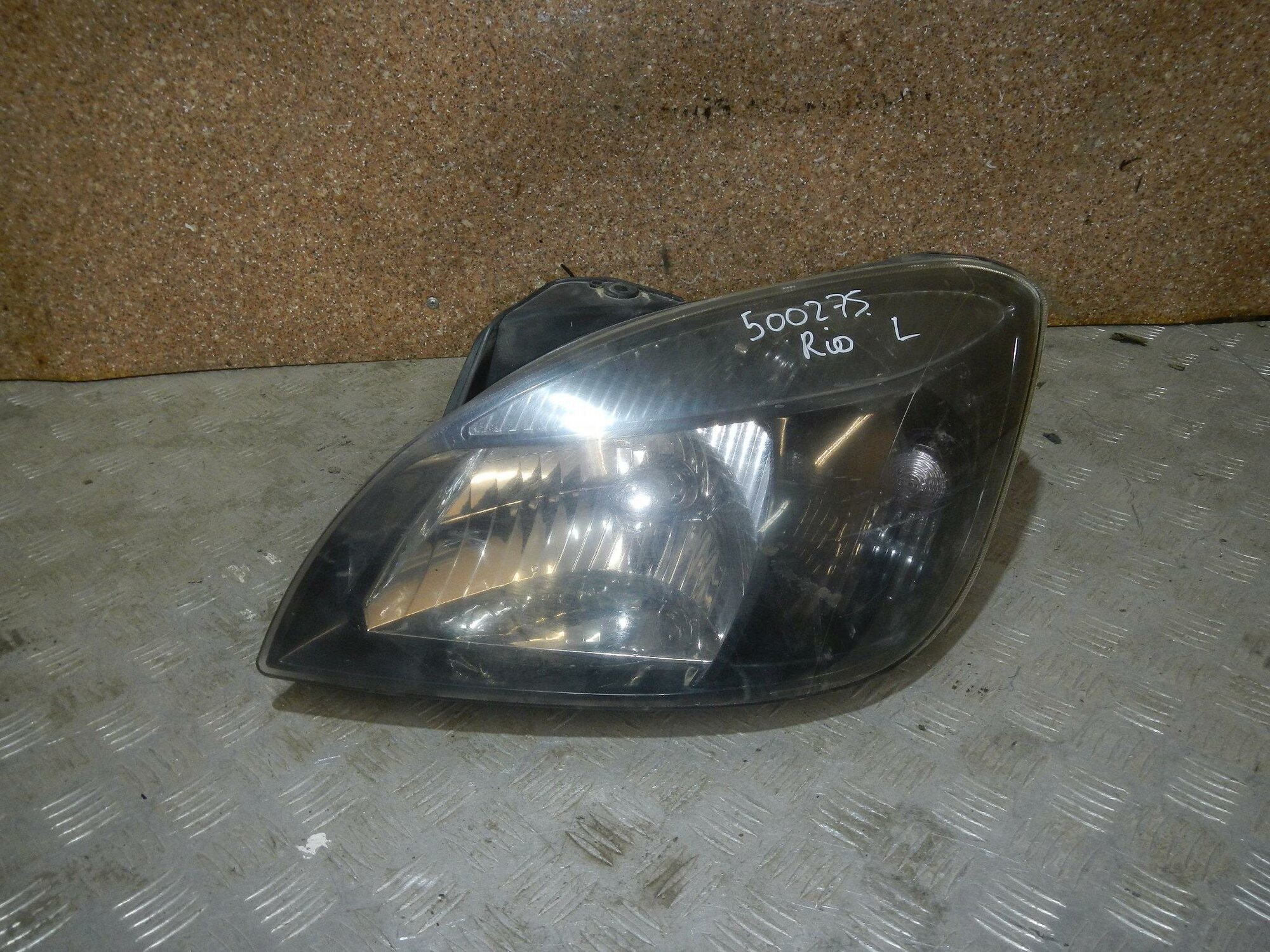 Б/У Фара левая, KIA (Киа)-RIO (05-11) KIA RIO (05-11) царапины дубликат 500275 Hyundai-KIA арт. KARI005002L