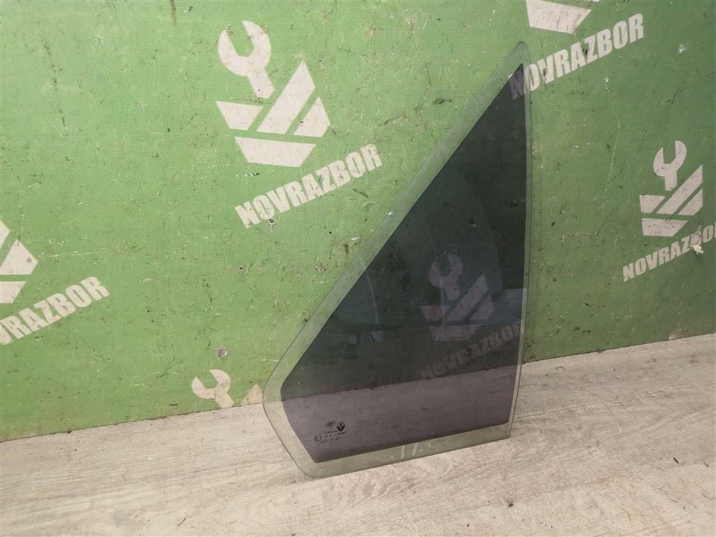 Стекло двери задней правой (форточка) Renault R19 1992-2002