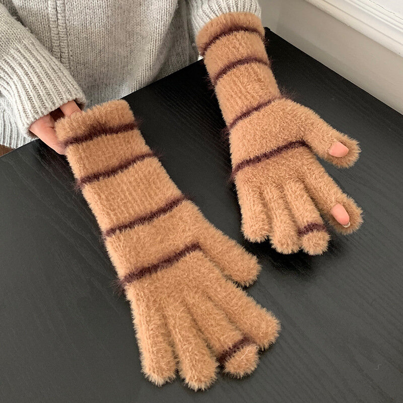 Перчатки для мужчин и женщин