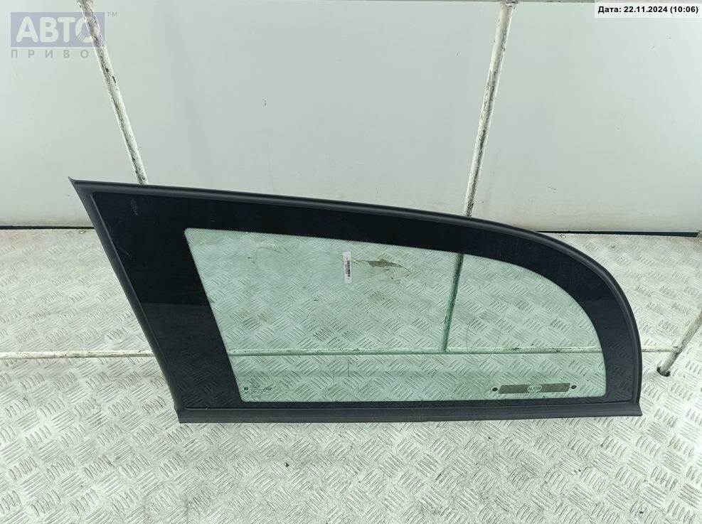 Стекло кузовное боковое заднее левое Opel Omega B (1994-2003)