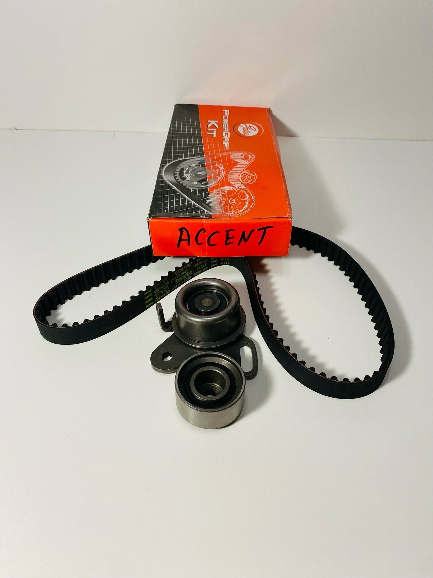 Комплект ремня ГРМ Gates на Hyundai Accent - Хендай Акцент, аналог - 2431226050.