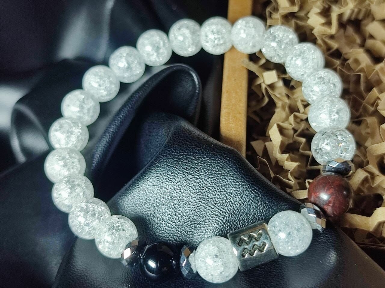 Браслет, бычий глаз, агат