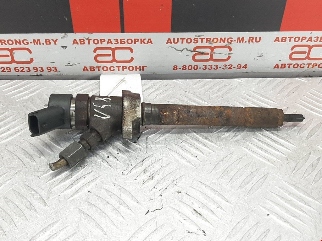Форсунка дизельная электрическая Mazda 3 BK Y60613H50 арт. 909548