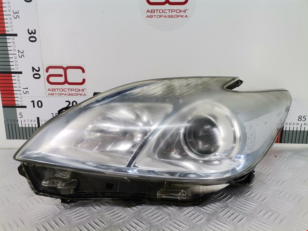 Фара левая Toyota Prius 3 (XW30) 8117047251 арт. 1626930