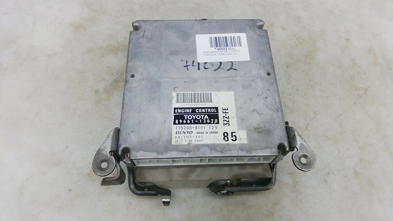 Блок управления двс TOYOTA COROLLA VERSO 1, Номер 8966113070, 1752008111, 8942220010, Y70218840