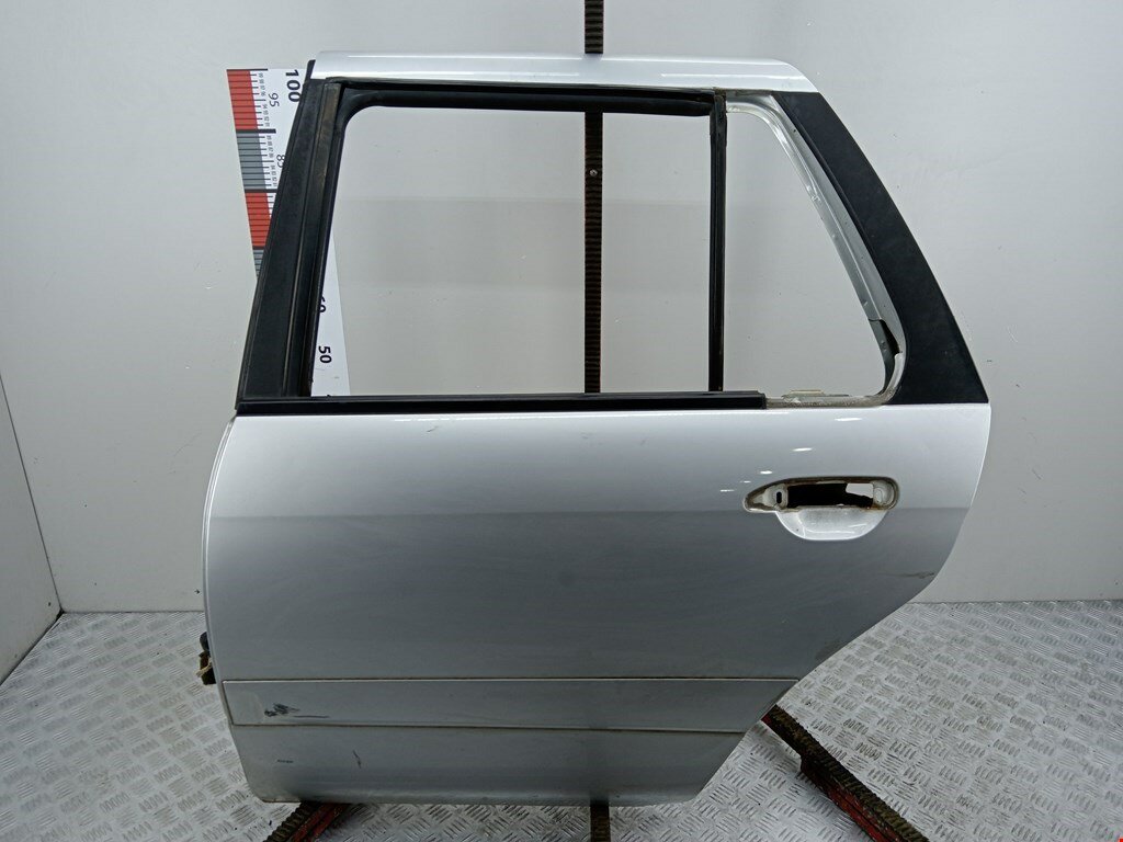 Дверь задняя левая Nissan Primera P11 821018F830 арт. 2012499