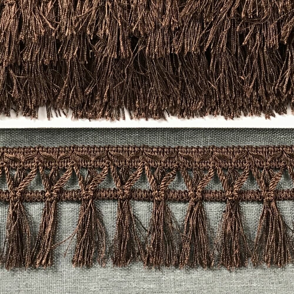 Бахрома для штор, покрывал/тесьма с кисточками для мебели/, ширина 6,5 см, цв. коричневый, длина 4 метра