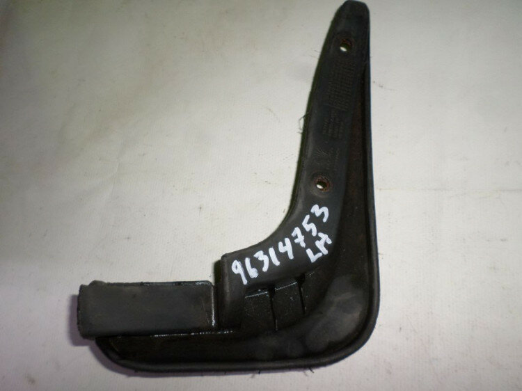 Брызговик передний левый 96314753 Дэу Матиз с 1998 года DM5, C150, DM95