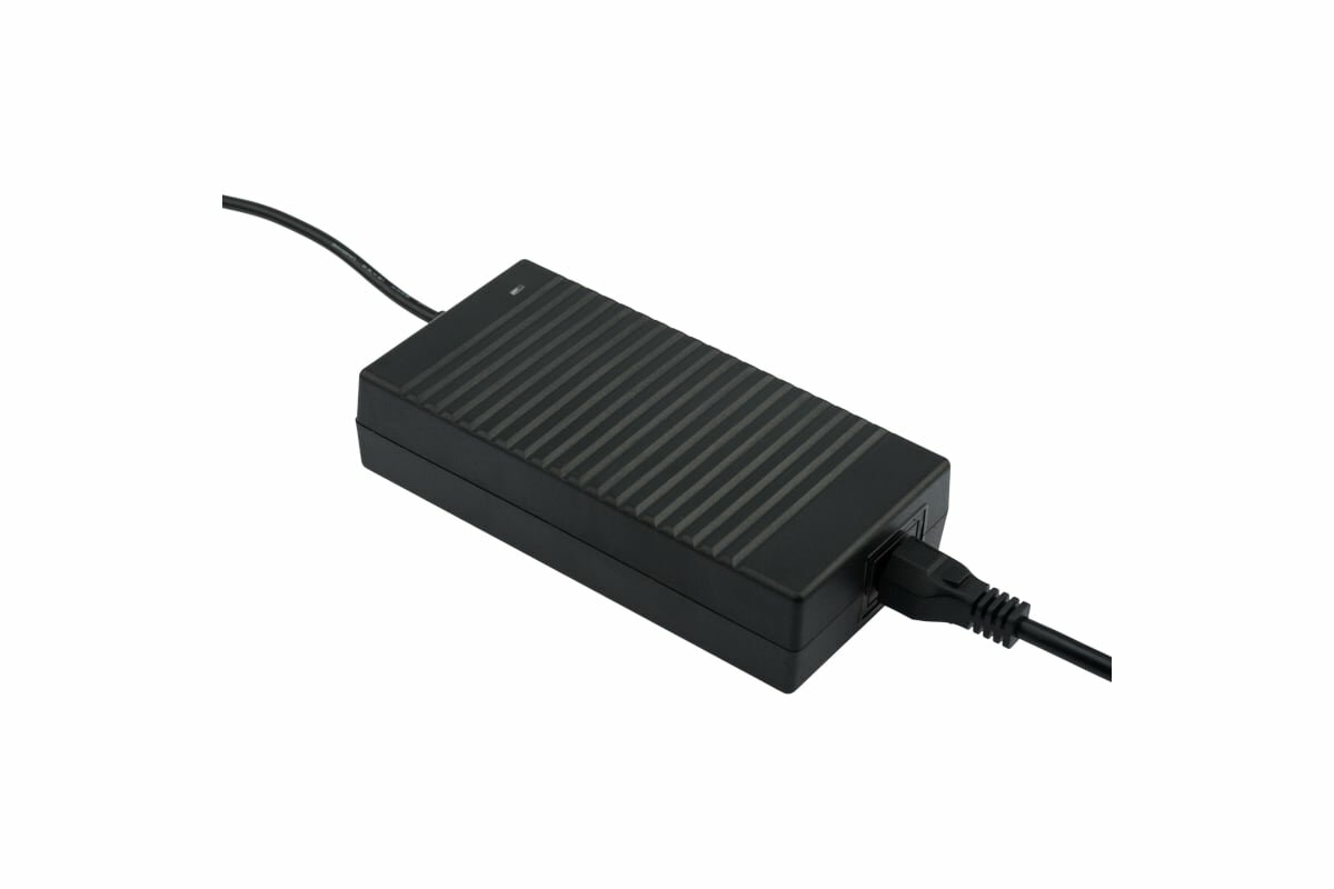 REXANT Блок питания 12 В 100 Вт 9 А, разъем 5.5х2.1 мм, модель 200-100-3 DC-выход