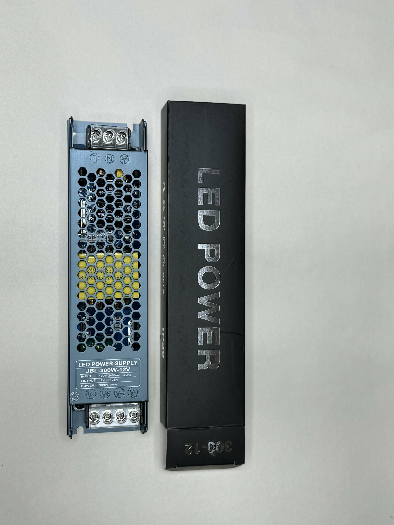 300 вт блок питания 12 Вольт