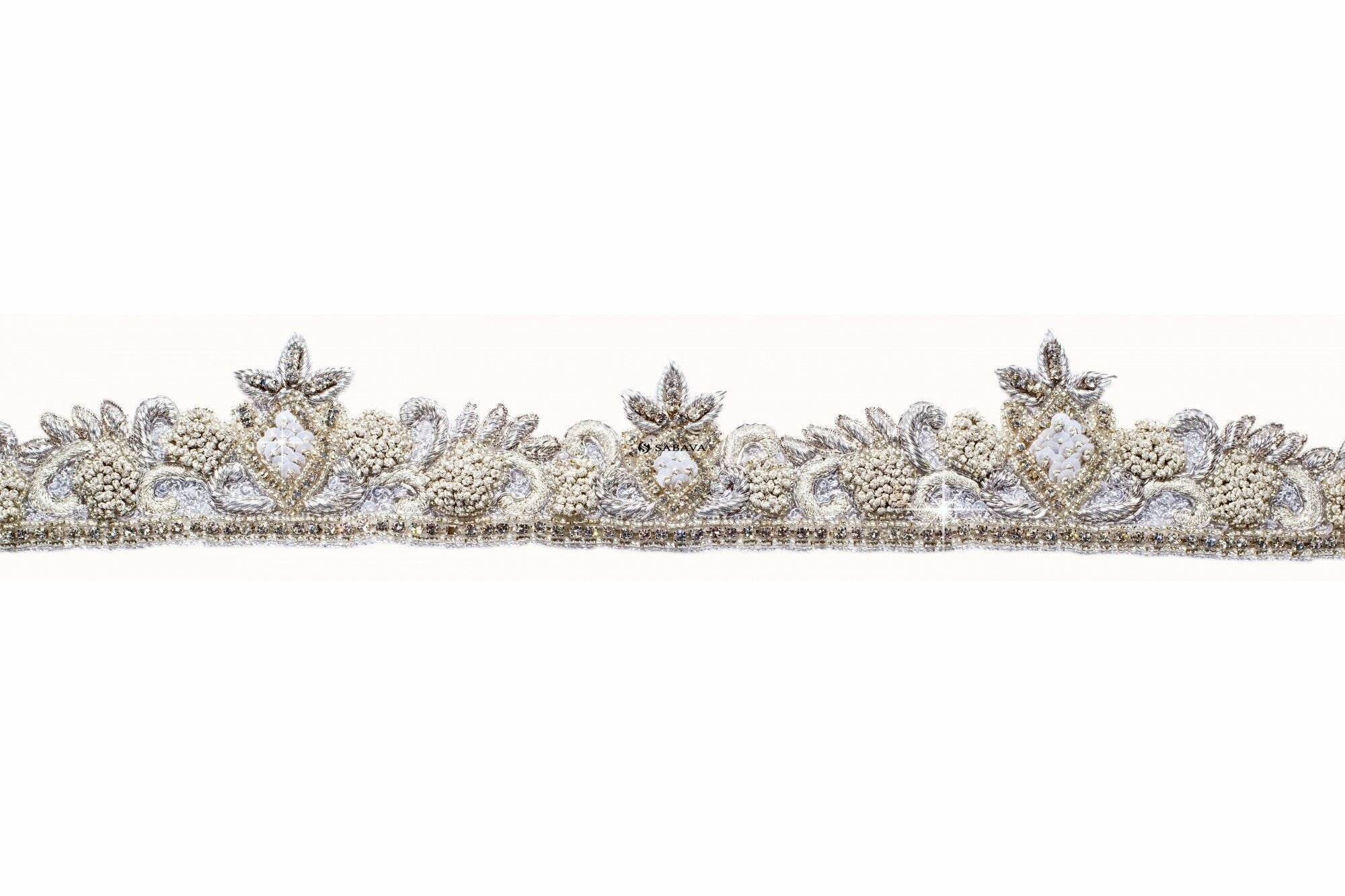 Нашивка для декора одежды со стразами, бисером и белыми пайетками, размер 5х100 см