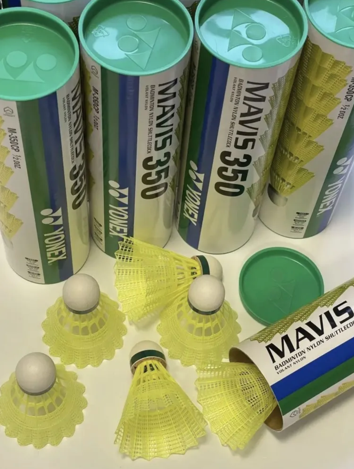 Воланы для бадминтона Yonex Mavis 350 Slow (6 шт.)