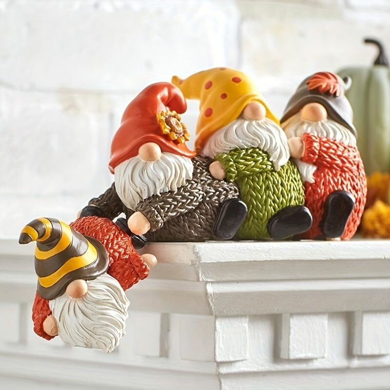 Фигурка новогоднего гнома 20 см, красное украшение для дома, праздничный декор, создание уюта и волшебства