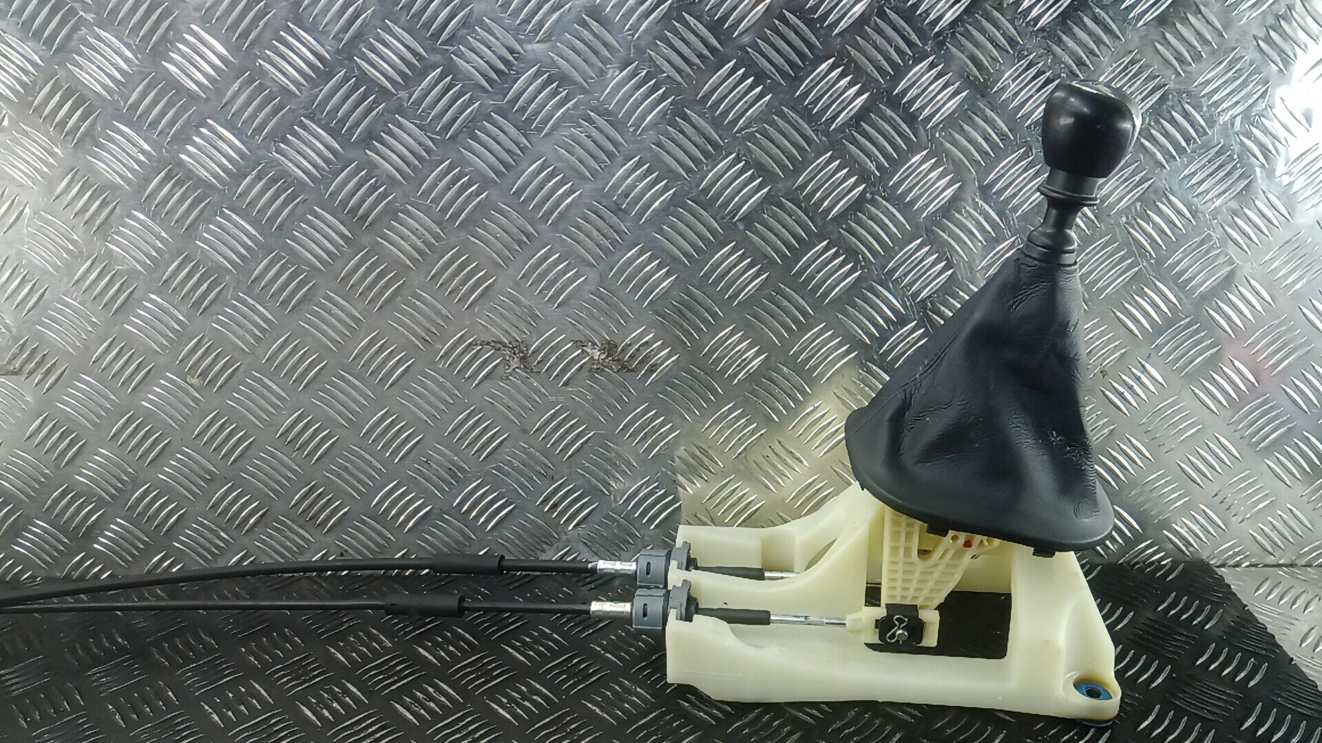 Кулиса КПП HYUNDAI IX35 1