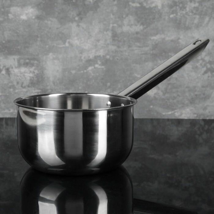 Ковш КНР с длинной ручкой, 2,1 л, d 18 см, металлическая ручка, цвет хромированный