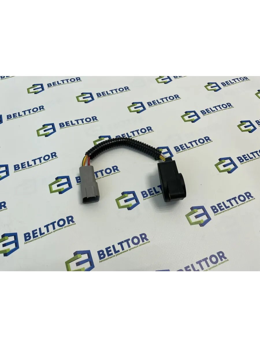 Датчик положения педали газа, 5 проводов Новое Cargoparts