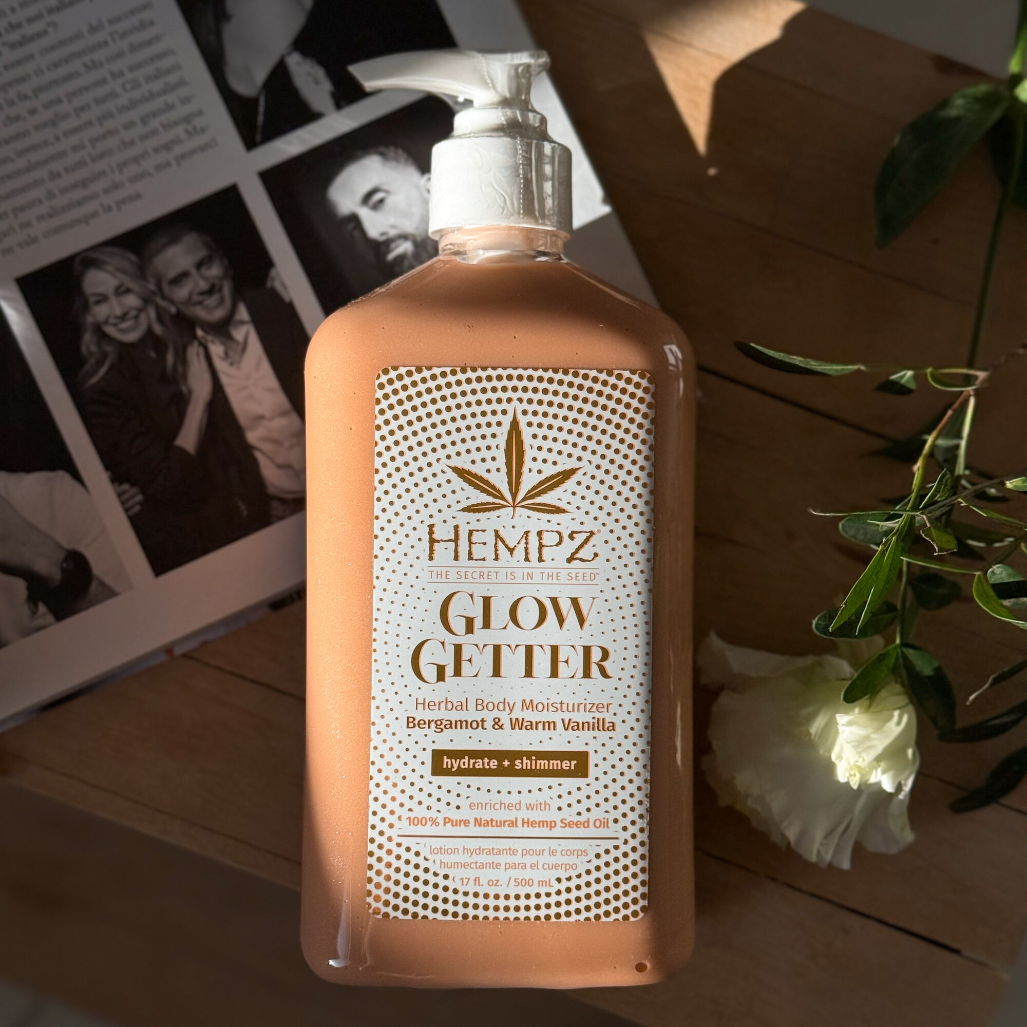 Молочко для тела HEMPZ "Glow Glitter", увлажнение, бергамот и ваниль, 500 мл