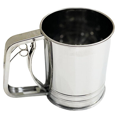 Кружка-сито для просеивания муки 375 гр (двойное сетчатое дно)