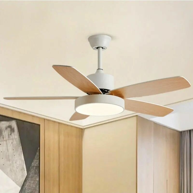 Простой и стильный пятилопастной подвесной потолочный вентилятор Белый + дерево 90 см трехцветный свет