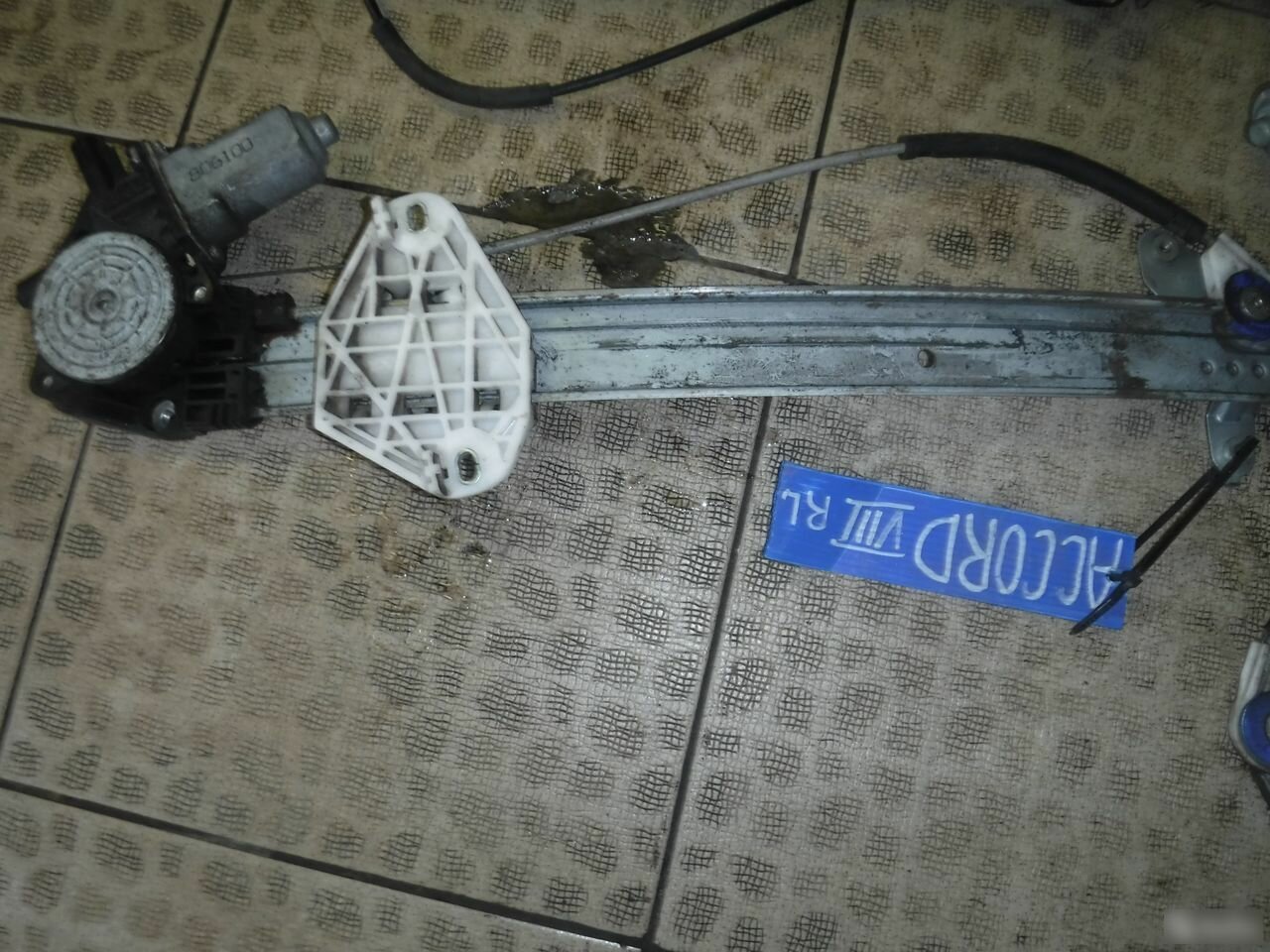 Стеклоподъемник электр. передний правый Honda Accord VIII (2007—2011) 72250TL0003