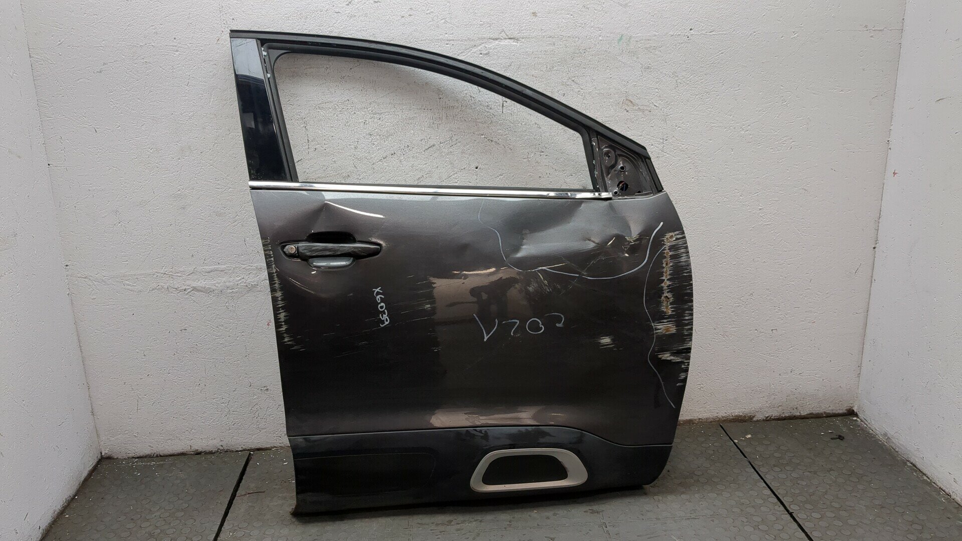 Дверь боковая (легковая) правая передняя Citroen C5 Aircross Б/У