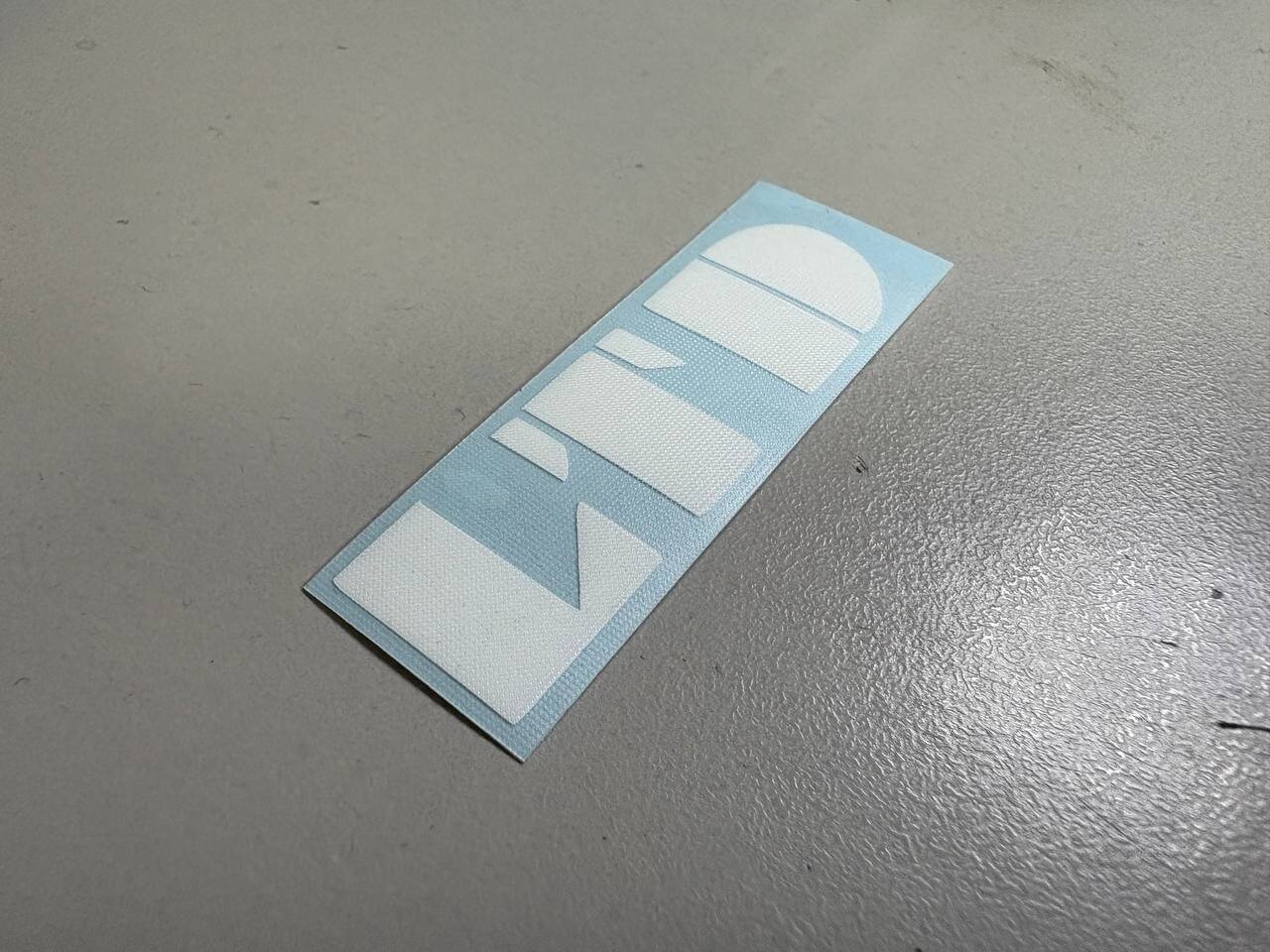 Наклейка для гитары "LTD" Струнки. ру, белый