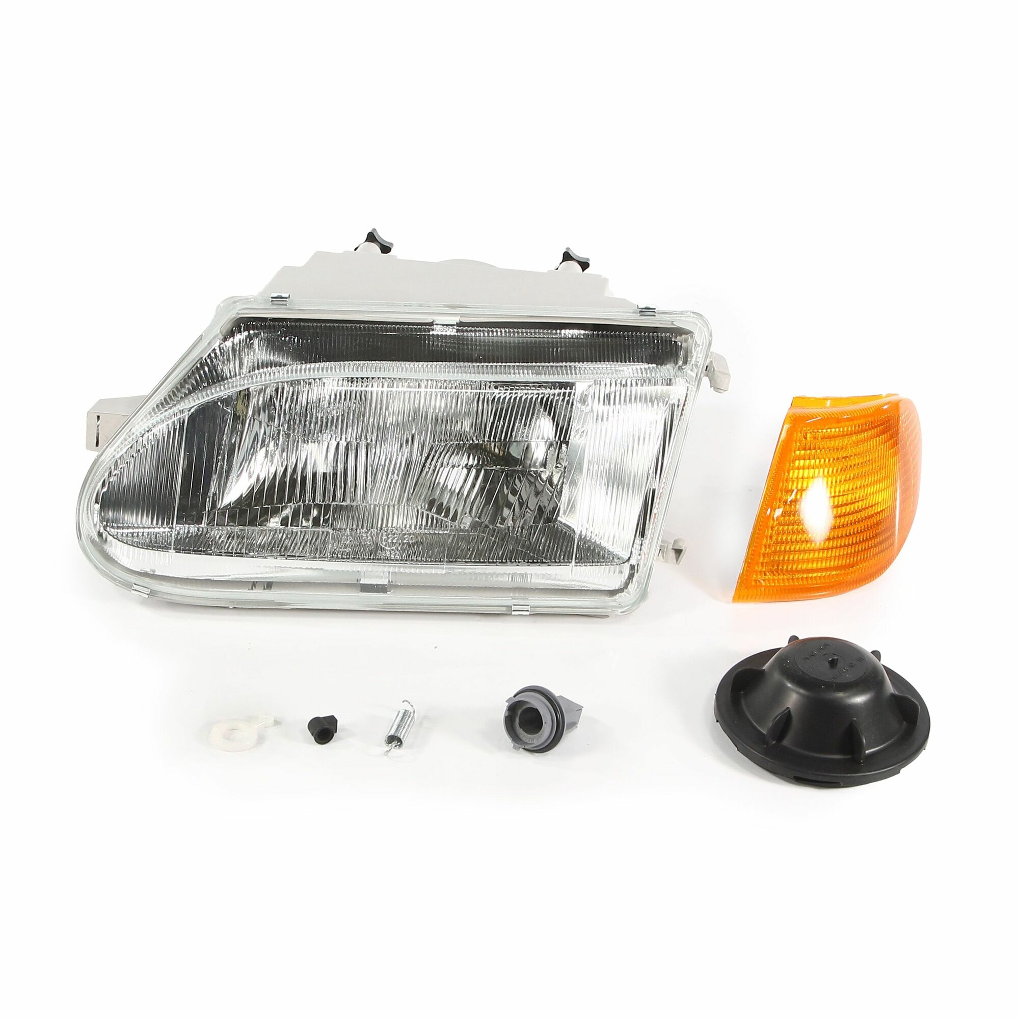 Фара SAVIEM ВАЗ-2113-15 левая с желтым указателем поворота, 2114-3711011-15