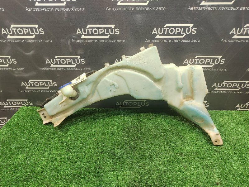 Бачок стеклоомывателя