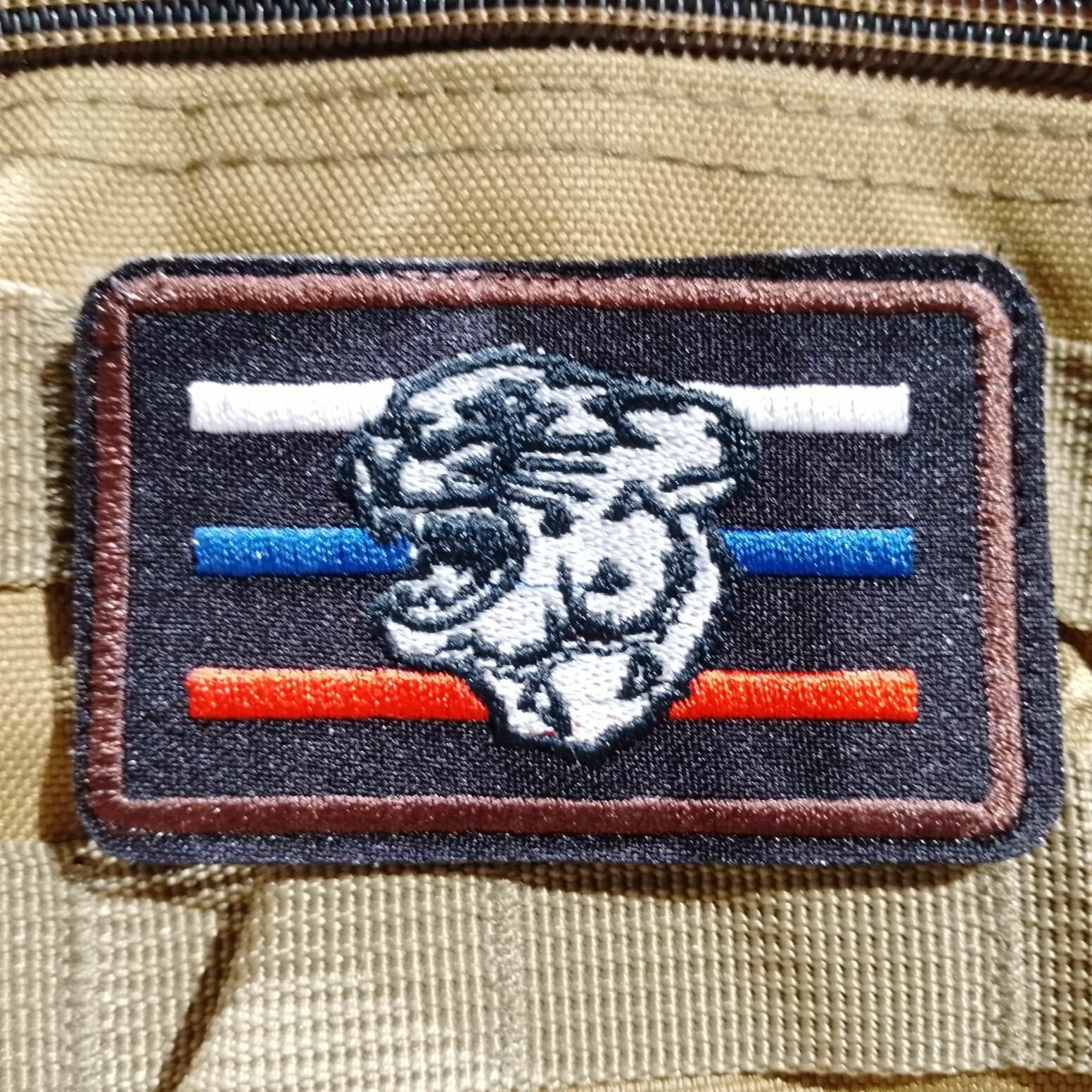 Нашивка-патч Барс три полоски Россия вышитая на липучке 7,5х4,5