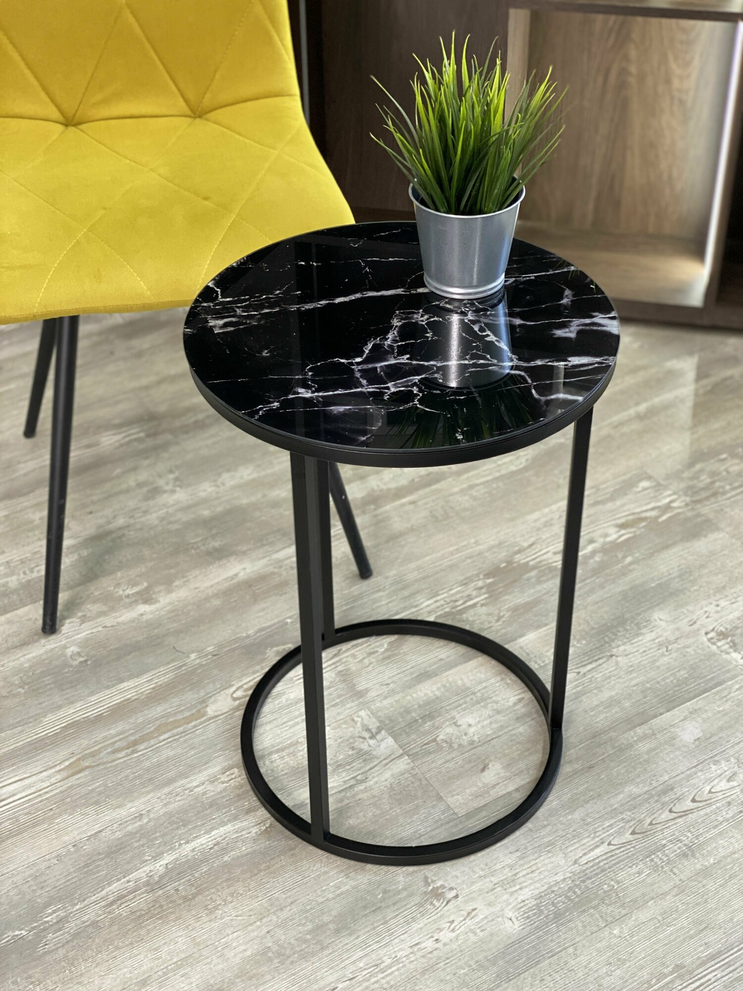 Журнальный стол круглый Браво для гостиной, черный мрамор/черный