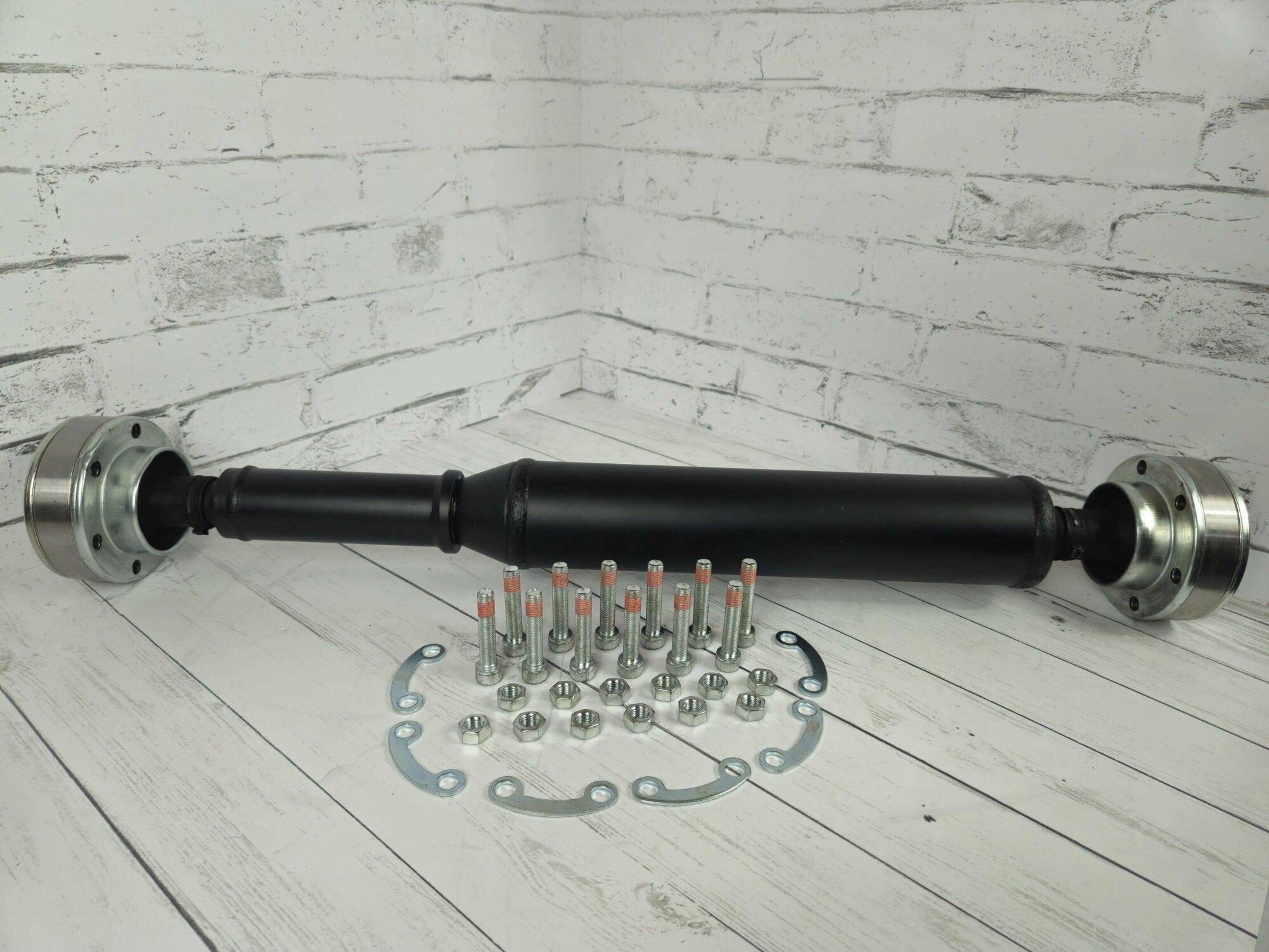 Вал карданный задний автохис для а/м Соболь 22177,23107, 27527 (ШРУС 6 болтов) арт. 22177.2201010