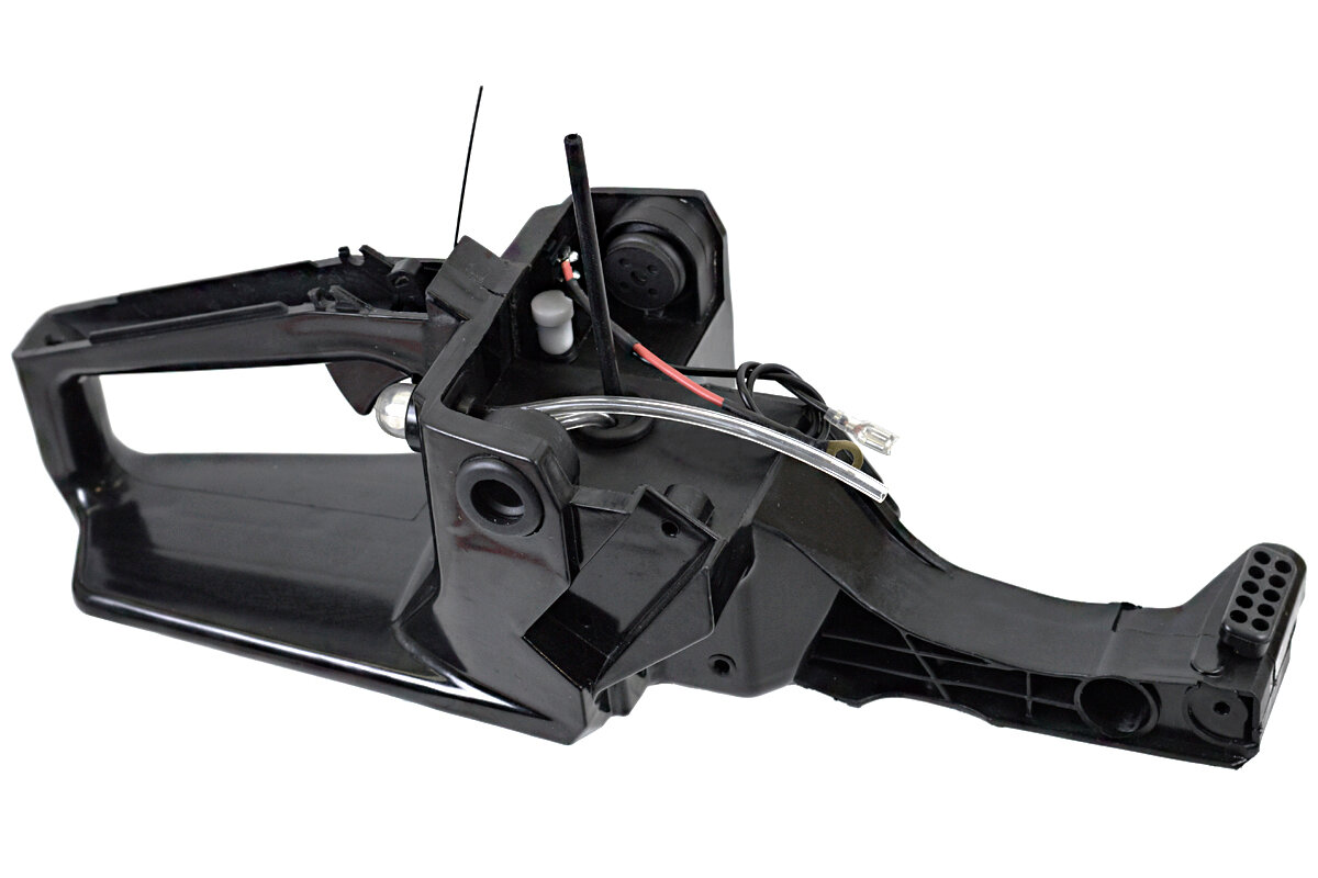 Бак топливный подходит для бензопилы CHAMPION 246, 251, 256