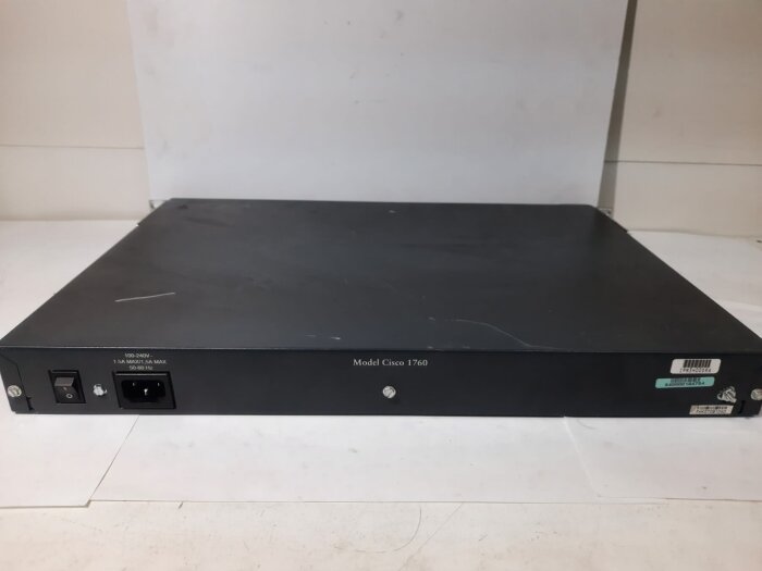 Маршрутизатор Cisco 1760