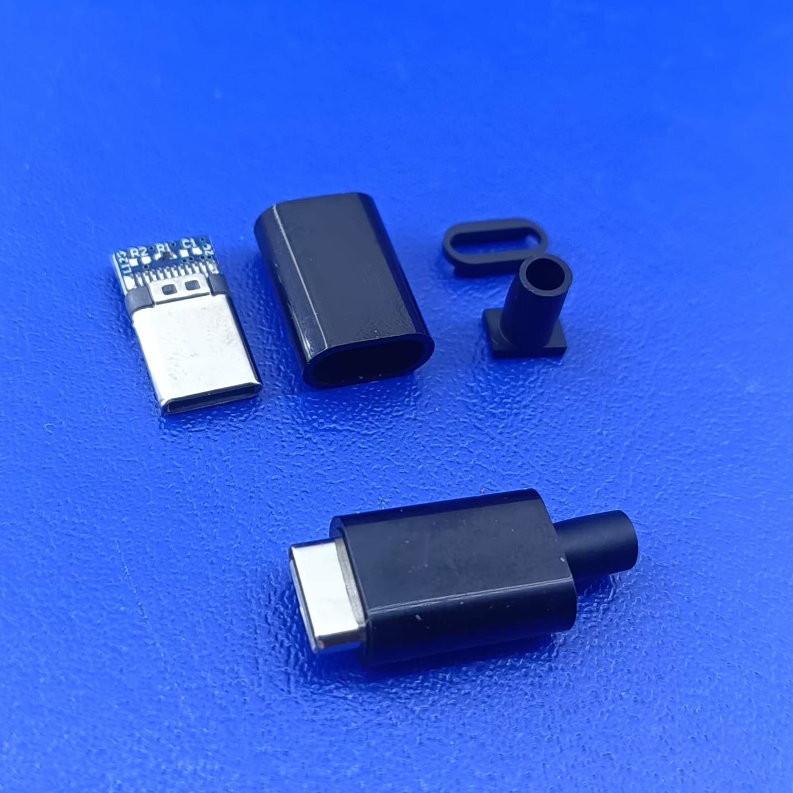 2 штуки Штекер USB TYPE-C под пайку на провод (арт.78947)