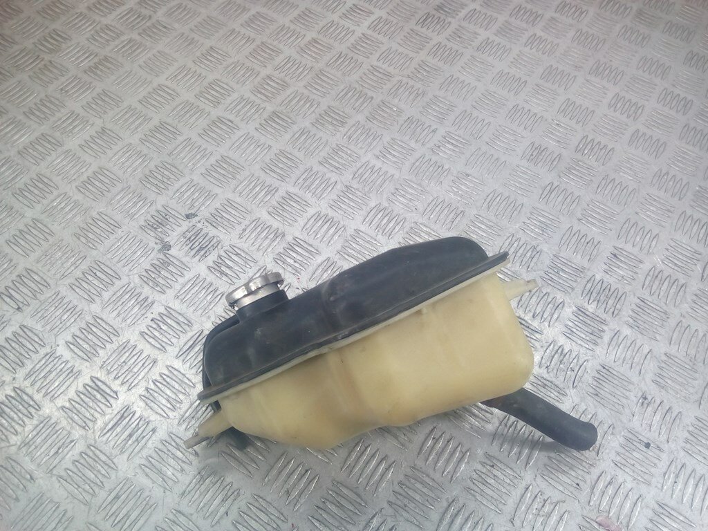 Бачок расширительный Honda CR-V 3 19101R06E01 арт. 503280