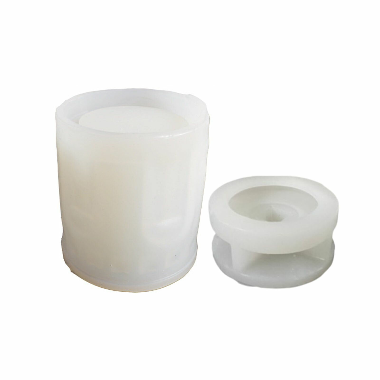 Синтетическая краска представляет собой создание пятен темат-ческой подсветки