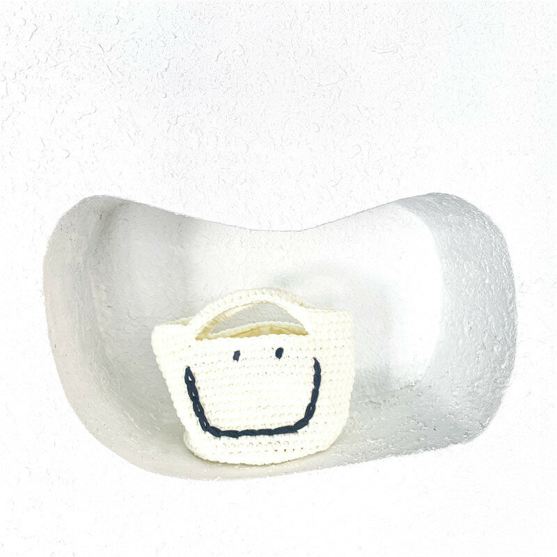 Детская вязаная сумка бренд рембелл с милым смайликом для девочек белая