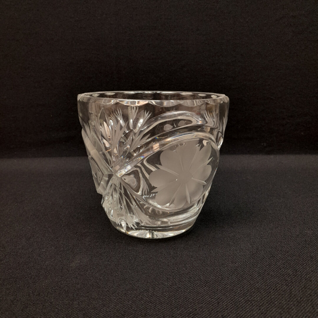 Ваза - конфетница 11 см, хрусталь, ручная резка, 600 мл. Винтаж, СССР.