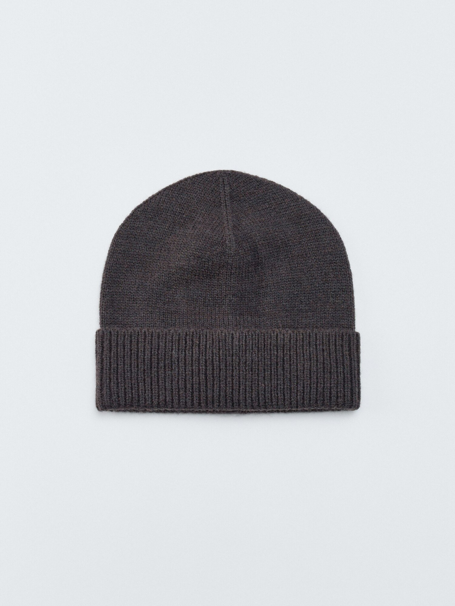 Шапка-бини для женщин