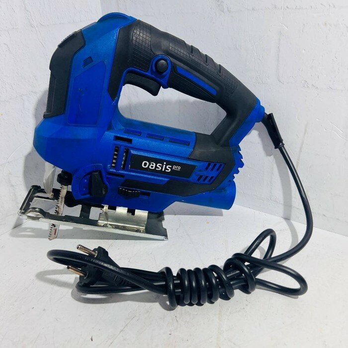 Электролобзик Oasis LE-100 Pro
