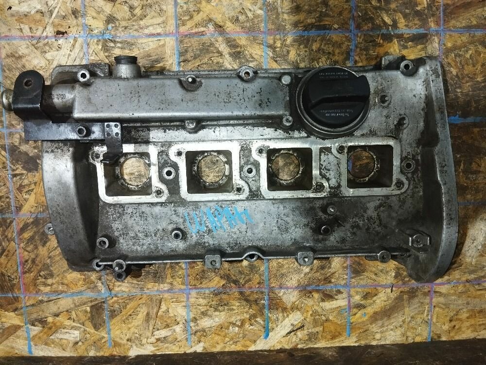 Крышка клапанная Фольксваген Шаран 1 1,8T 20V Б/У с пробегом