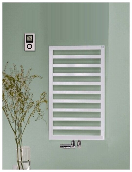 Quadro-5 Q5-124 120x40 (см) Дизайн радиатор водяной Черный