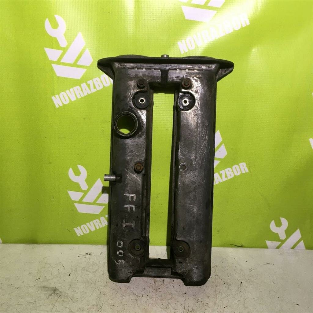 Крышка головки блока (клапанная) Ford Focus 1 1998-2004