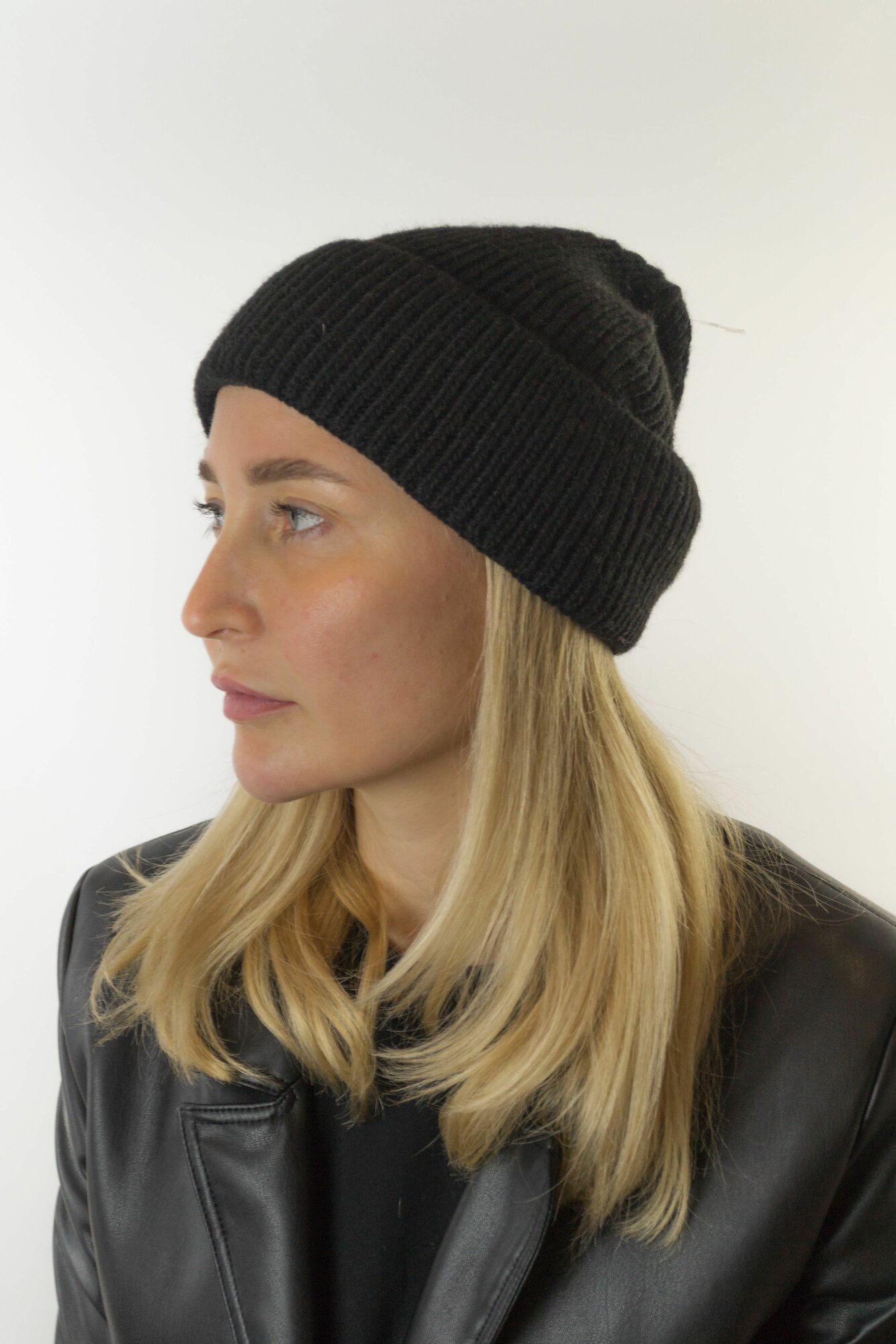 Шапка-бини Базовая коллекция для женщин