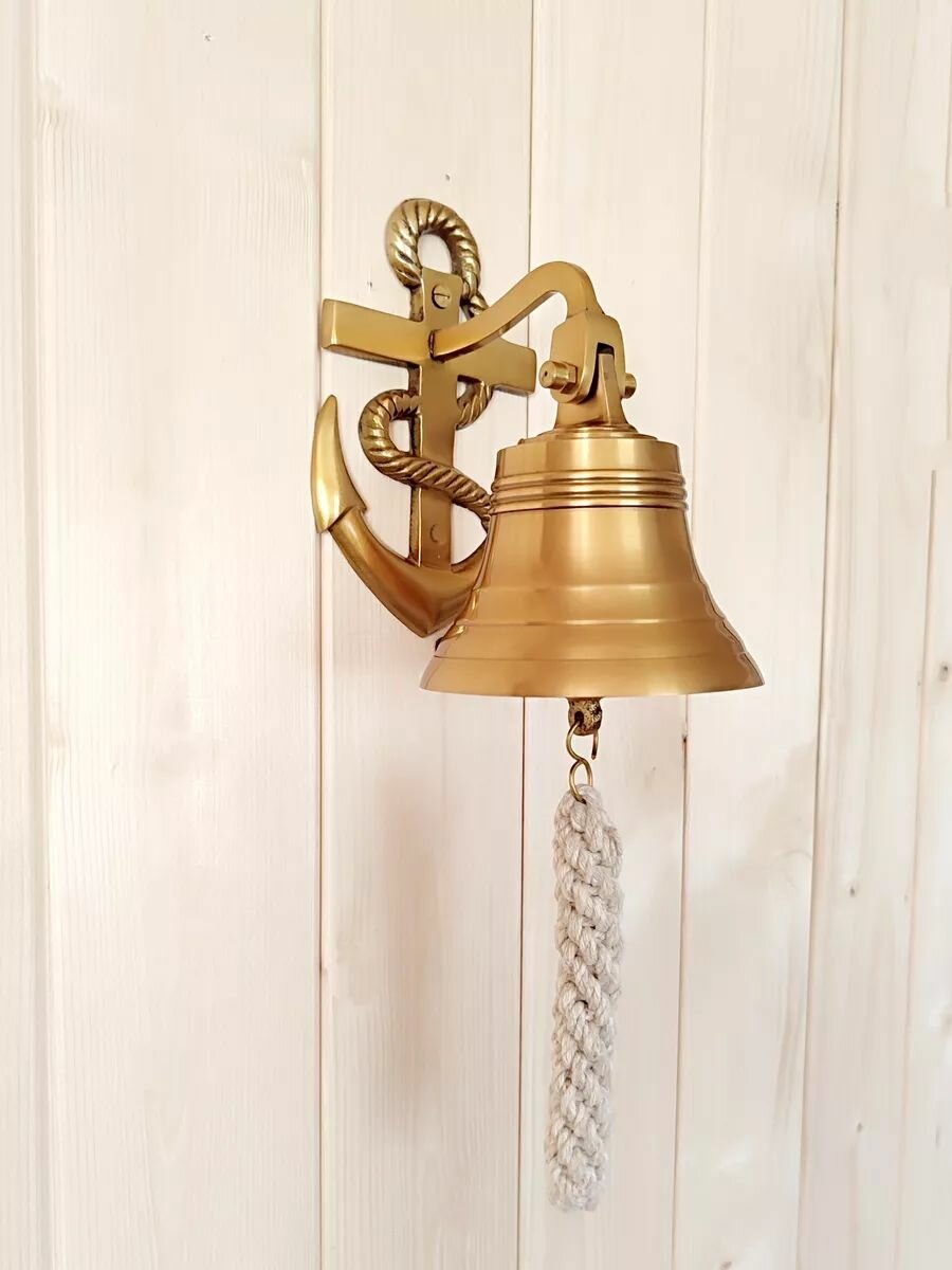 Рында с Якорем, корабельный колокол, диаметр 10 см.